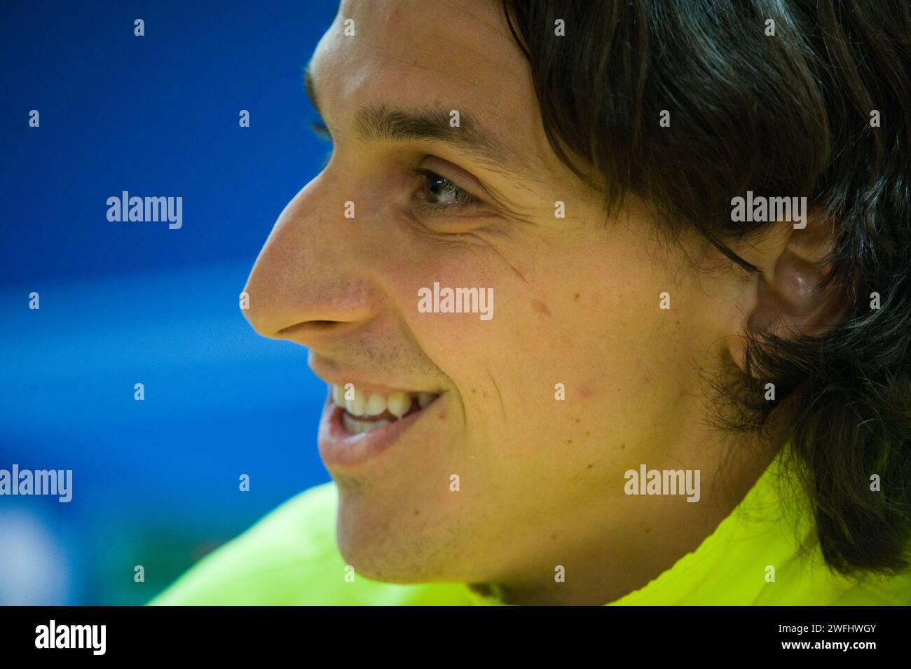 Zlatan ibrahimović barcelona hi-res stock photography and images - Alamy