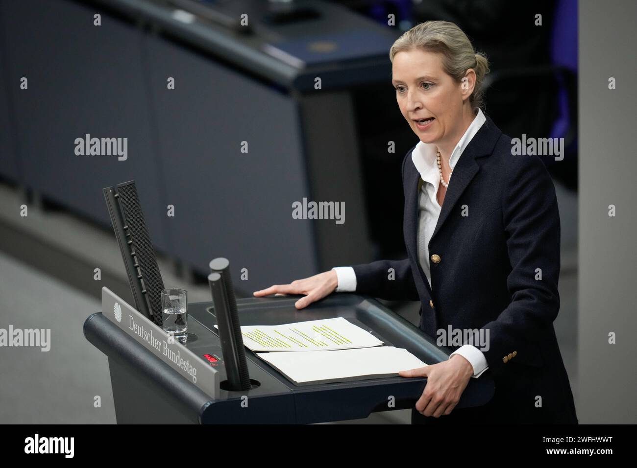Deutscher Bundestag, 150. Sitzung und Generaldebatte Dr. Alice Weidel ...