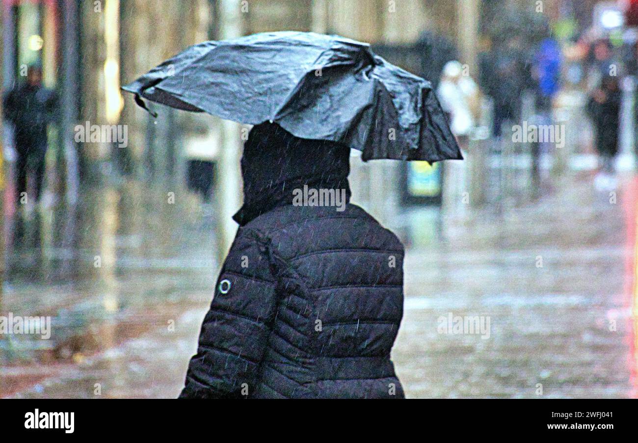 Glasgow, Scotland, UK. 31st January, 2024. UK Weather: Storm Ingunn ...