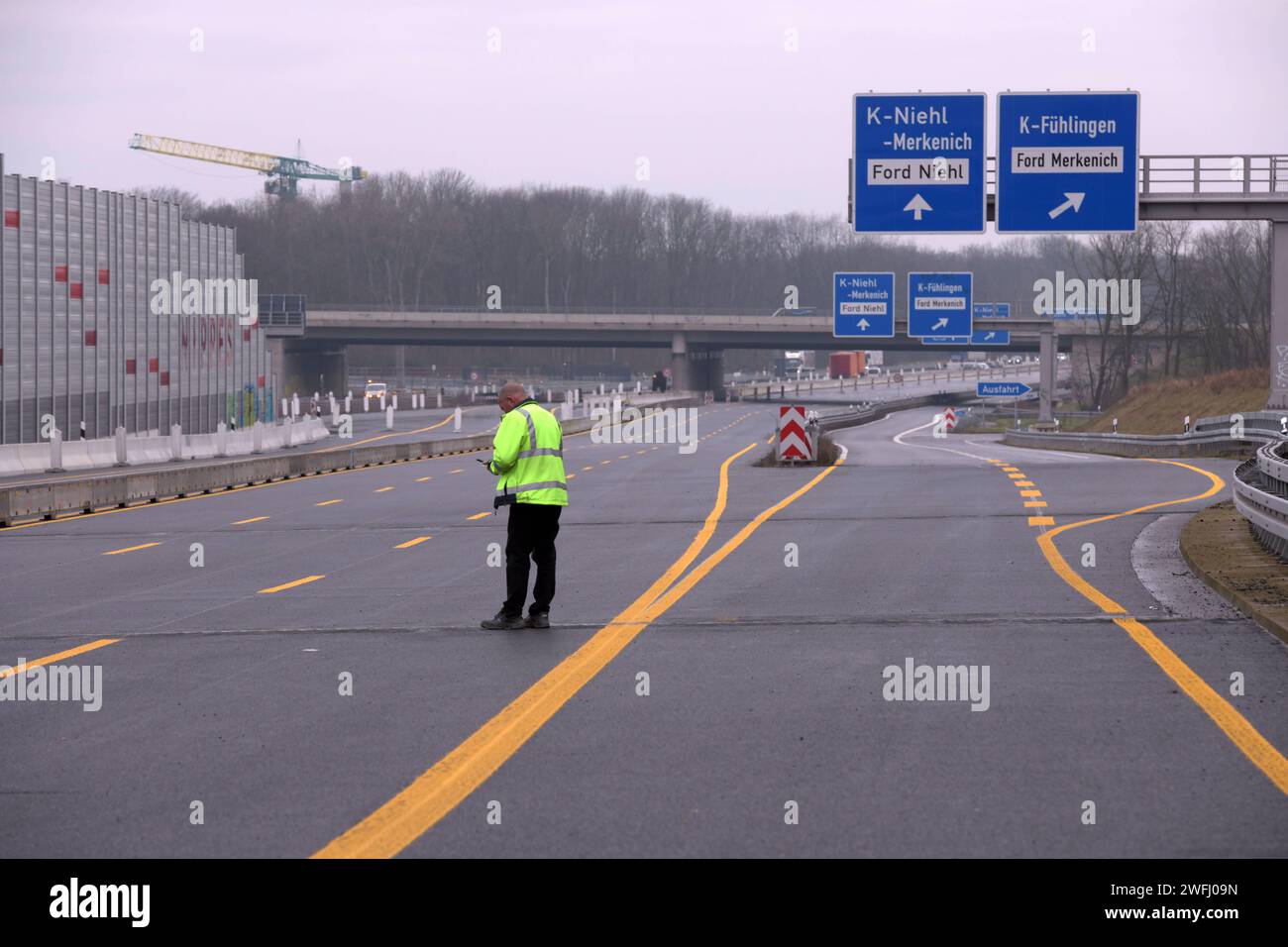 Deutschland, Koeln-Merkenich, 31.01.2024 Verkehrsfreigabe der neuen ...