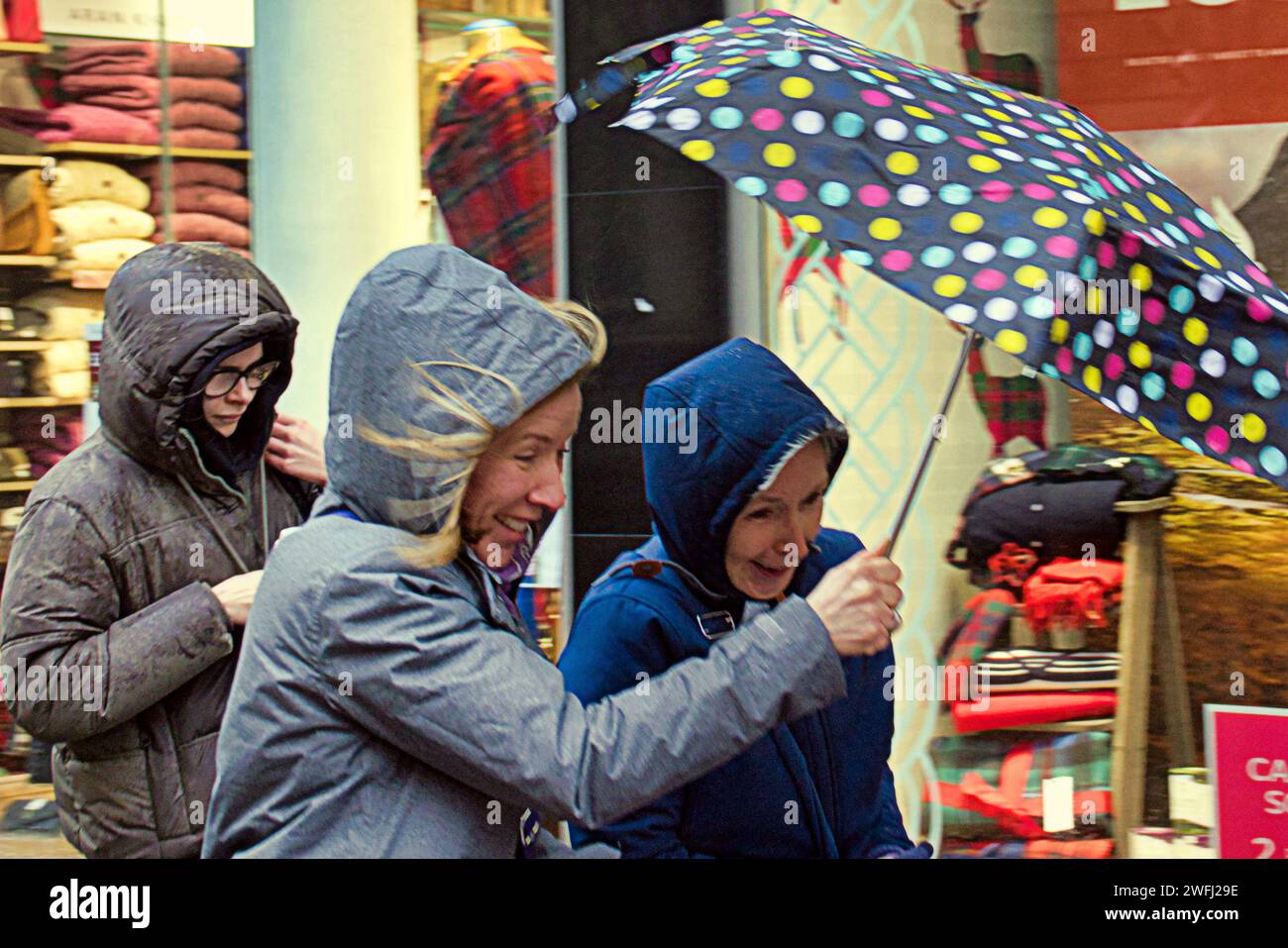 Glasgow, Scotland, UK. 31st January, 2024. UK Weather: Storm Ingunn ...
