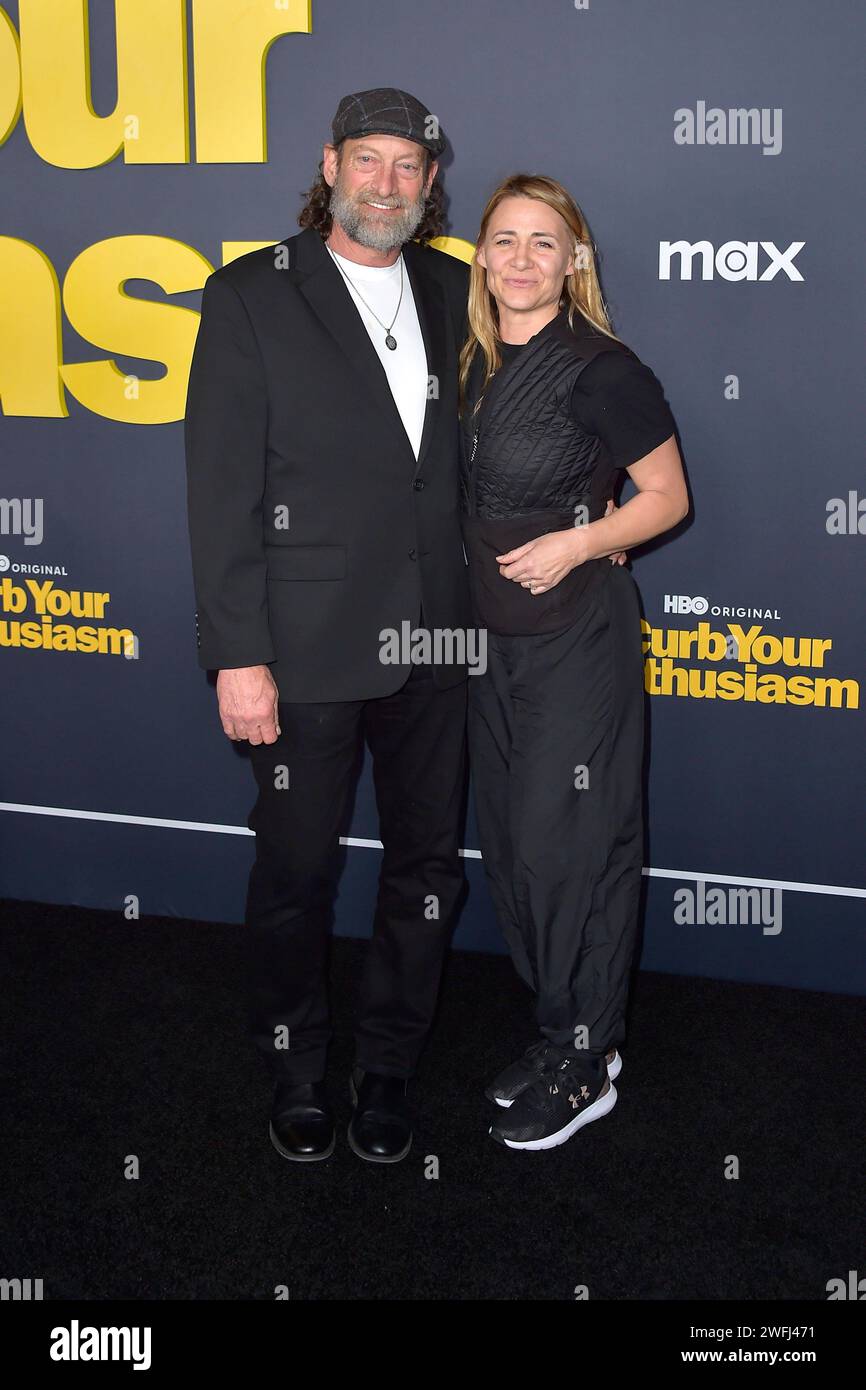Troy Kotsur mit Ehefrau Deanne Bray bei der Premiere der 12. Staffel ...