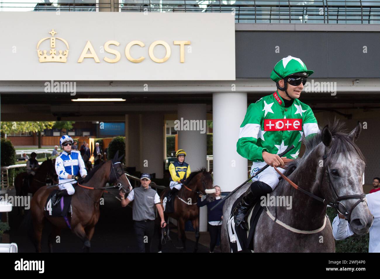 Mitrosonfire hi-res stock photography and images - Alamy