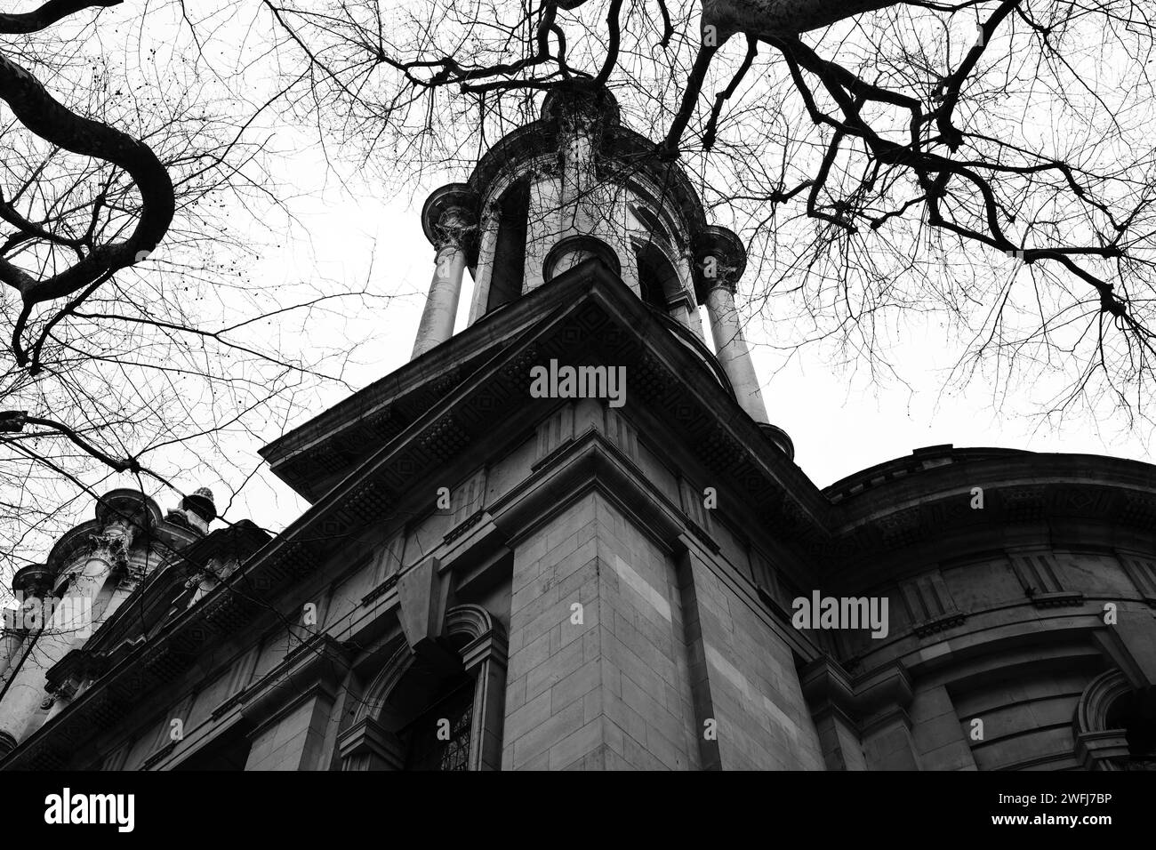 St johns smith square church, london hi-res stock photography and ...