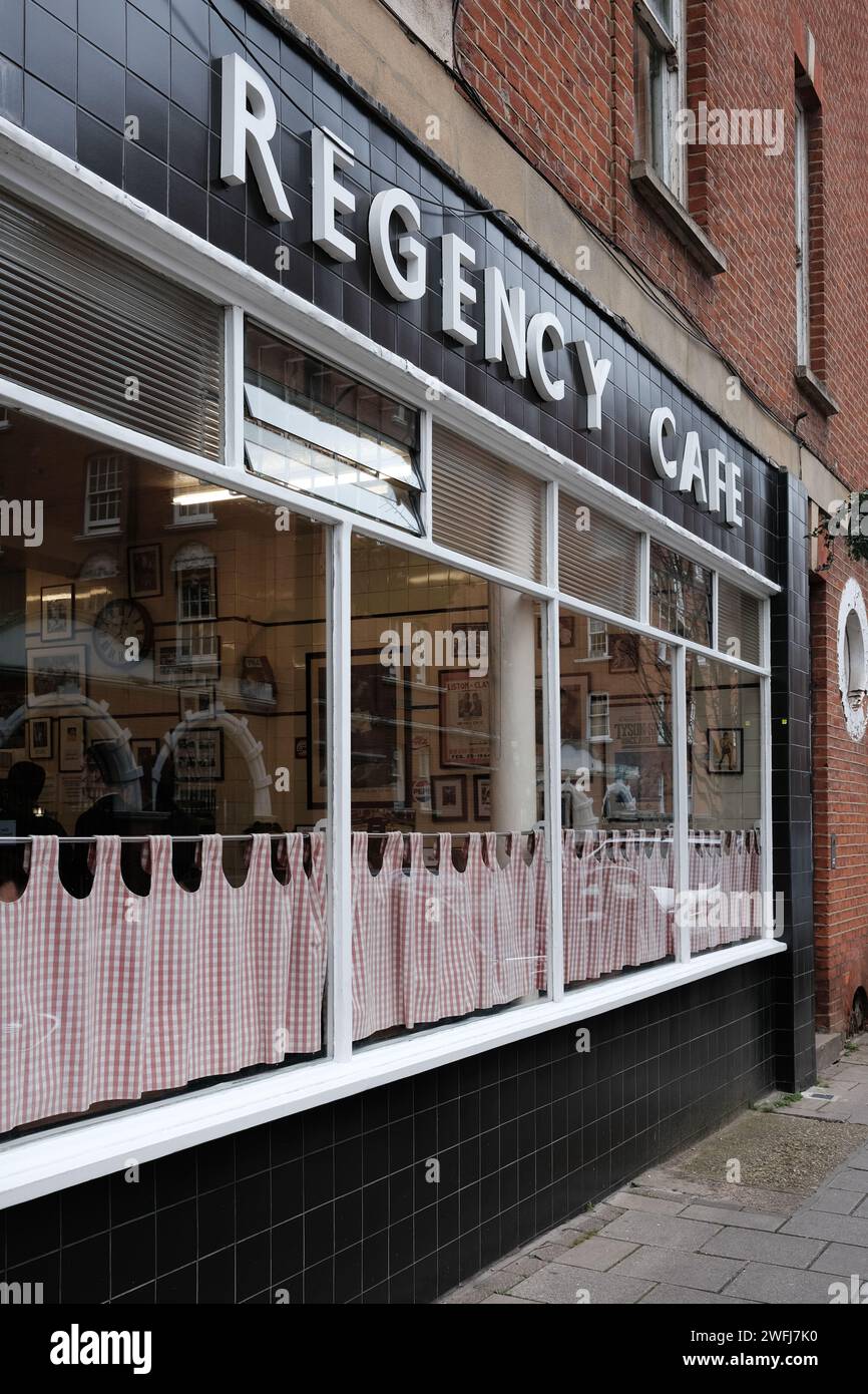 Regency cafe pimlico hi-res stock photography and images - Alamy