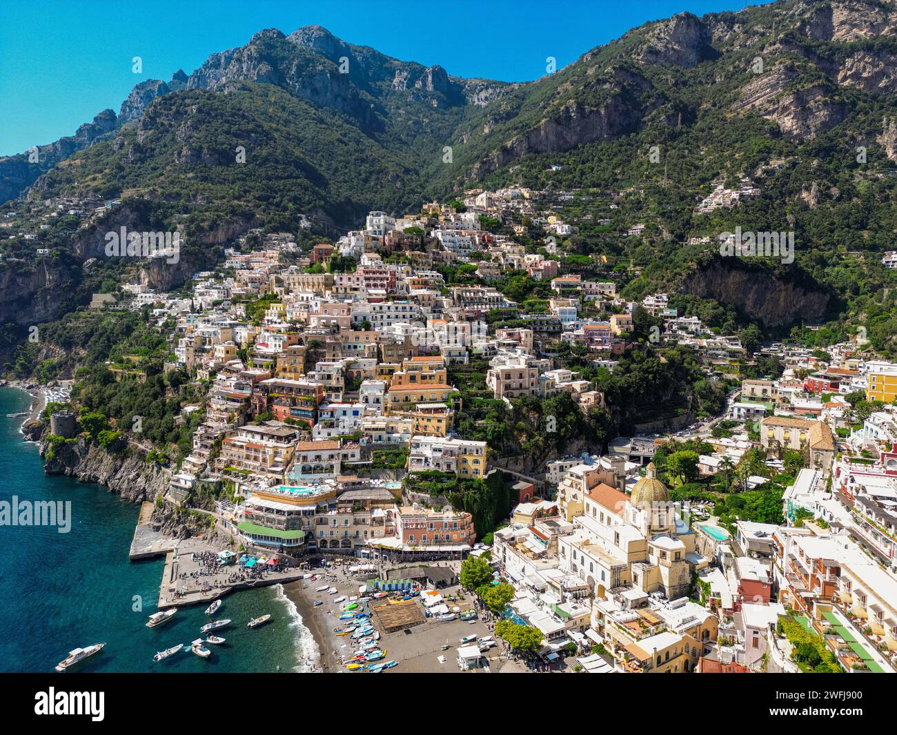 Positano is a seaside town in the southern Italian region of Campania ...