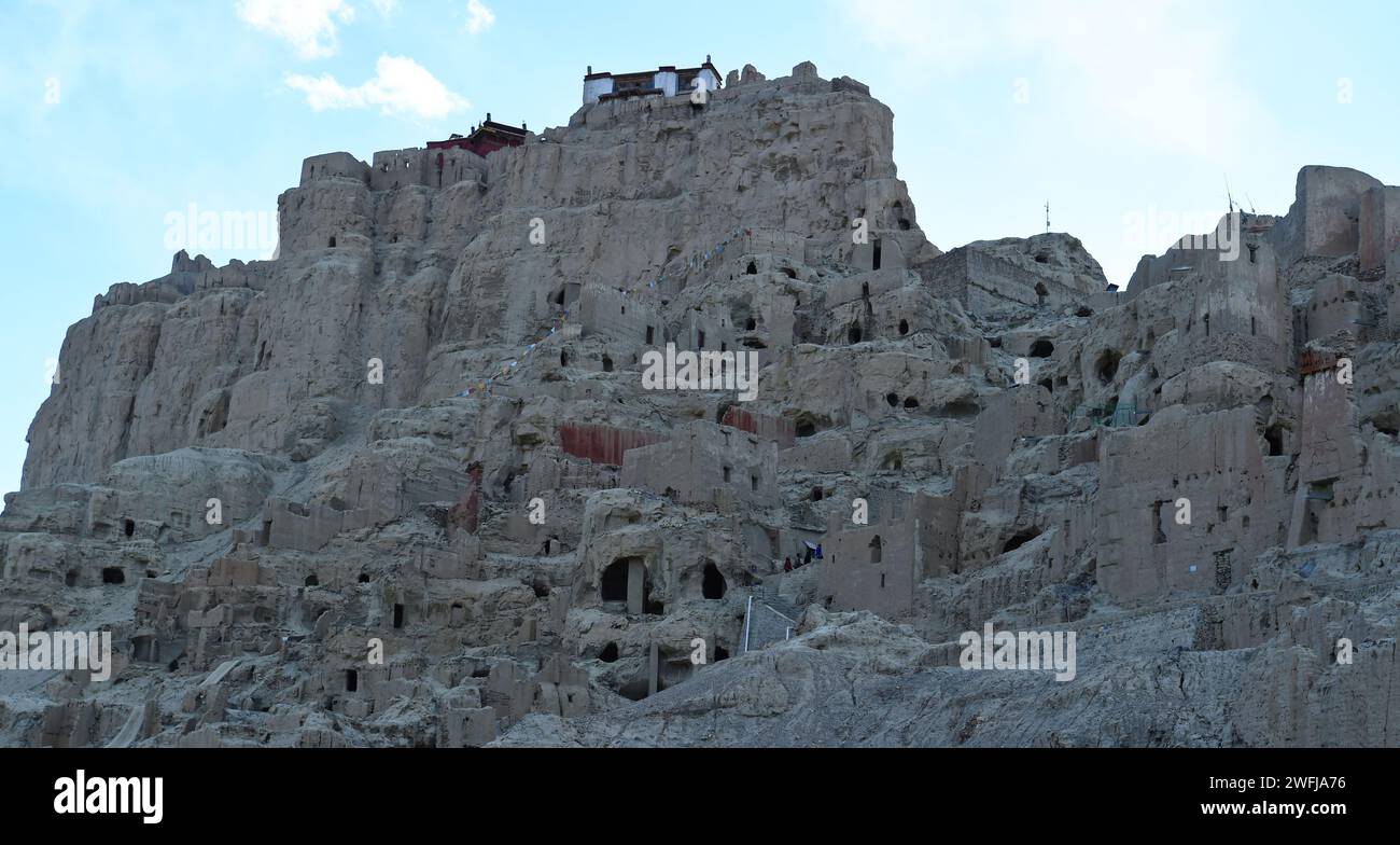 Lhasa. 30th Jan, 2024. This photo taken on Jan. 30, 2024 shows the ...