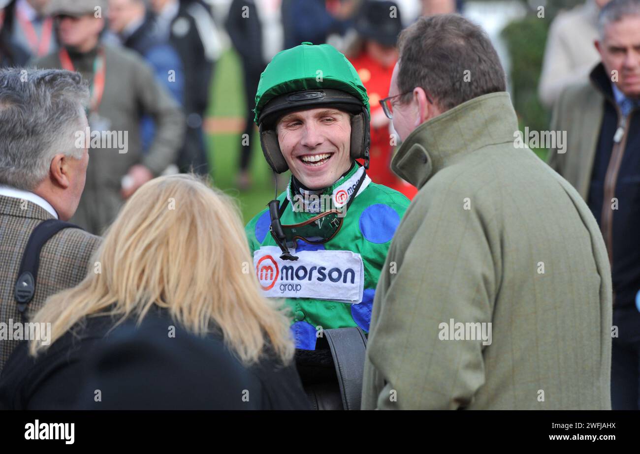 Race 2 12.40 The Timeform Novices Handicap Chase Race winner Ginny's ...
