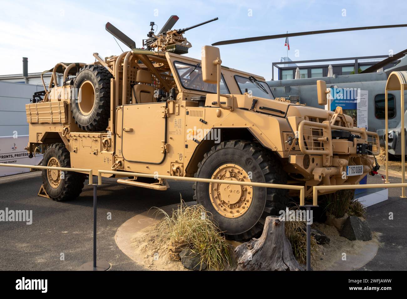 Arquus sabre hi-res stock photography and images - Alamy