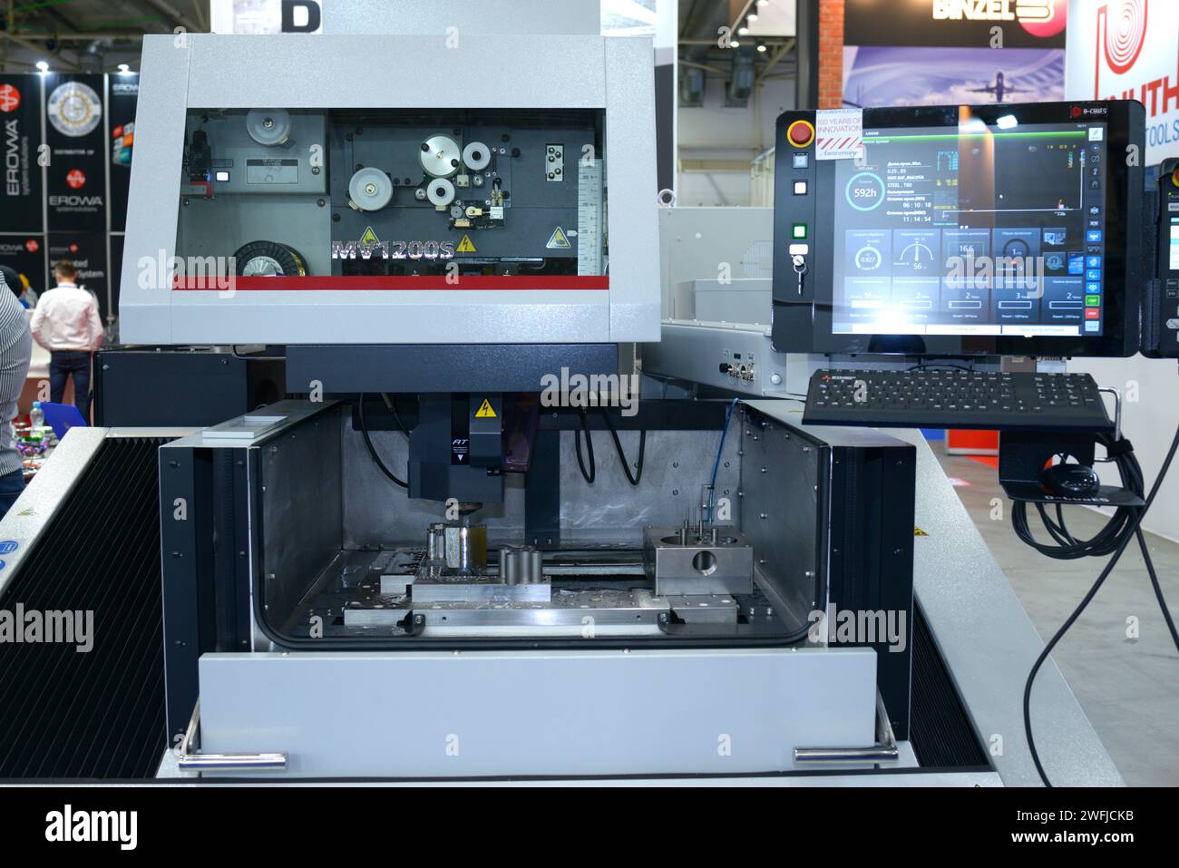 Electrical discharge machine hi-res stock photography and images - Alamy