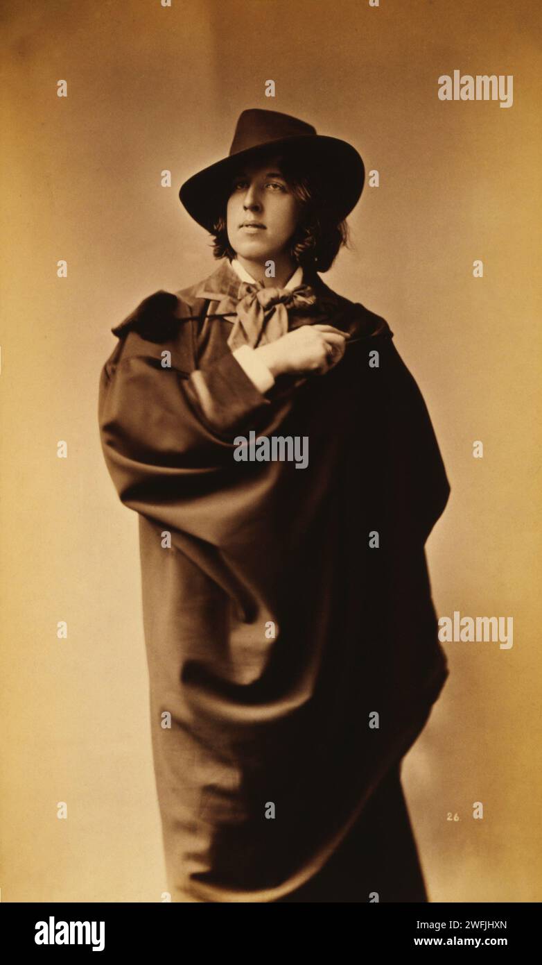 Oscar Wilde by Napoleon Sarony, 1882 Oscar Wilde, three-quarter length ...
