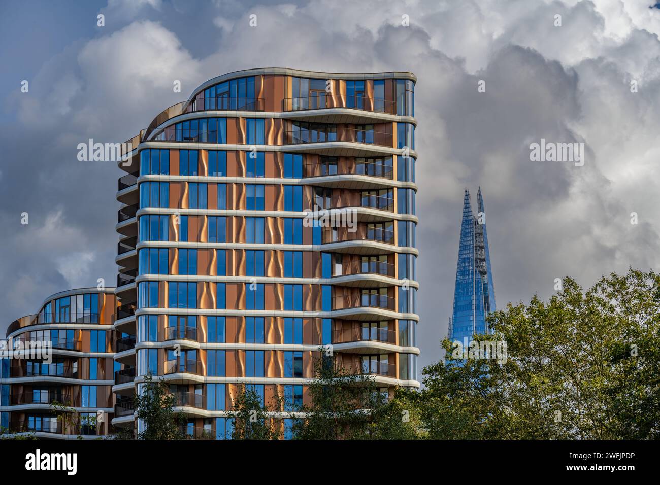 Southwark housing shard london hi-res stock photography and images - Alamy