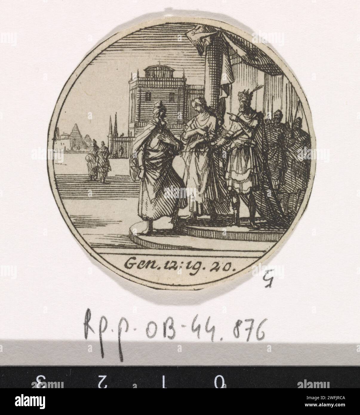 Sara is returned to Abraham, Jan Luyken, 1700 print The Pharaoh van ...