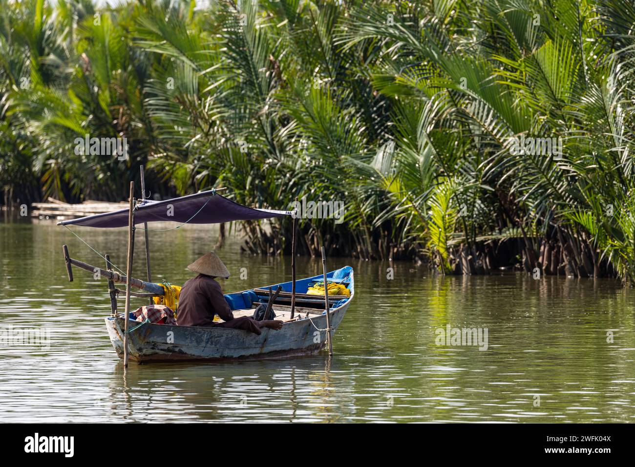 Traditional basket boats hi-res stock photography and images - Alamy