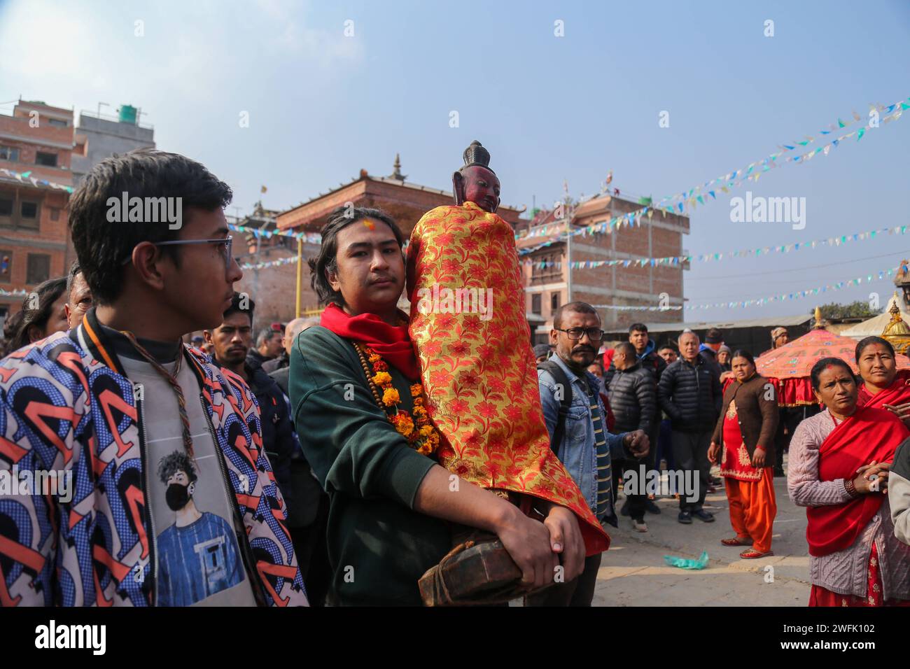Nepal s Red God returns back to Patan Devotees carry the chariot of ...