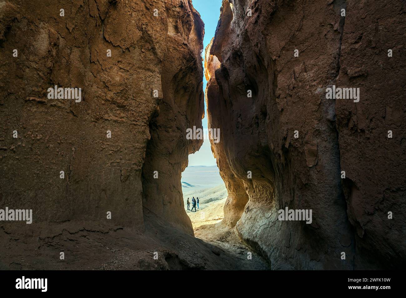 Journey into the Heart of the Desert: Discovering the Mesmerizing Caves ...