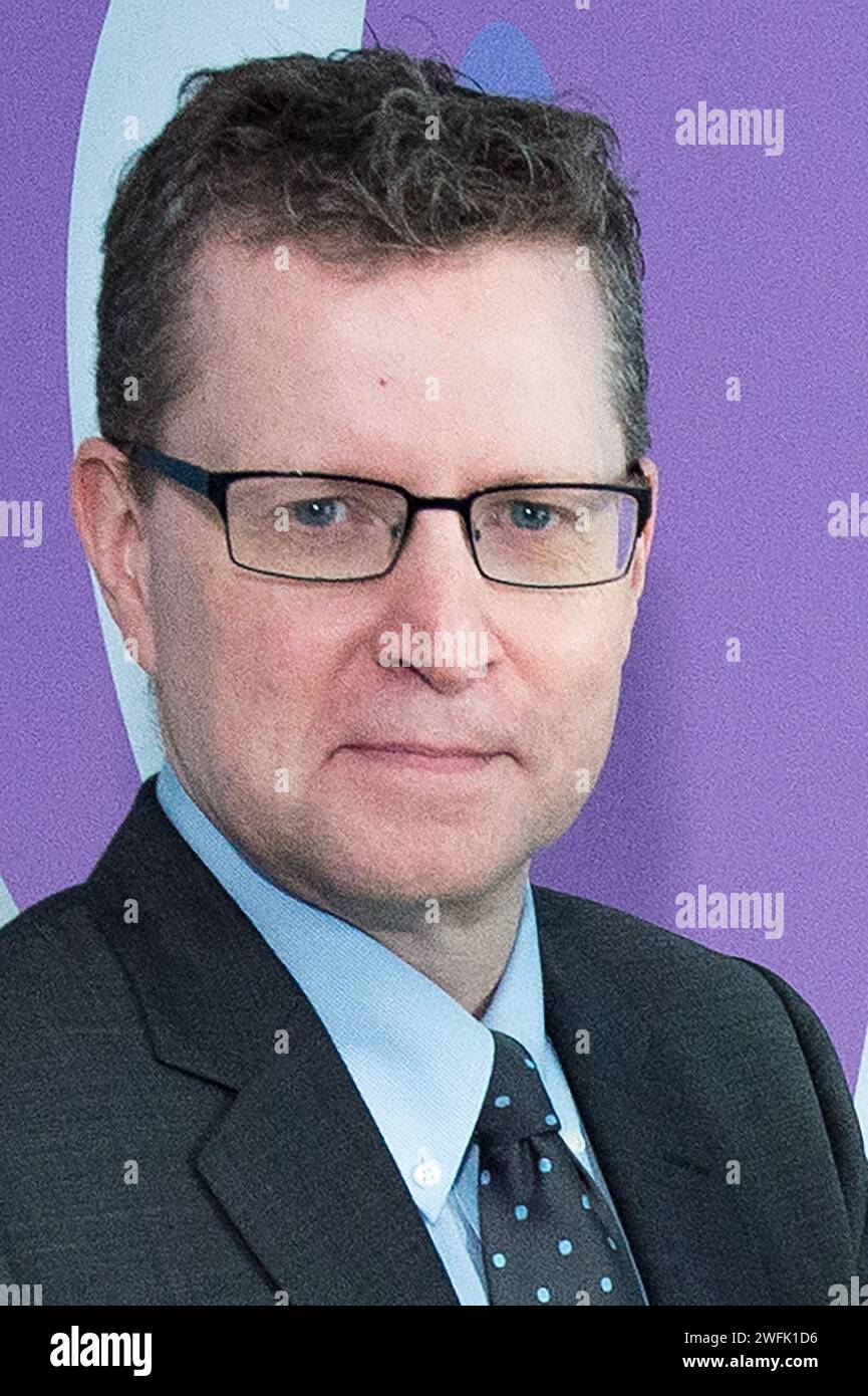 Forth valley royal hospital medical director hi-res stock photography ...