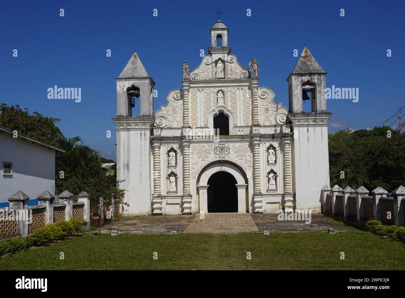 Catholic church honduras hi-res stock photography and images - Alamy