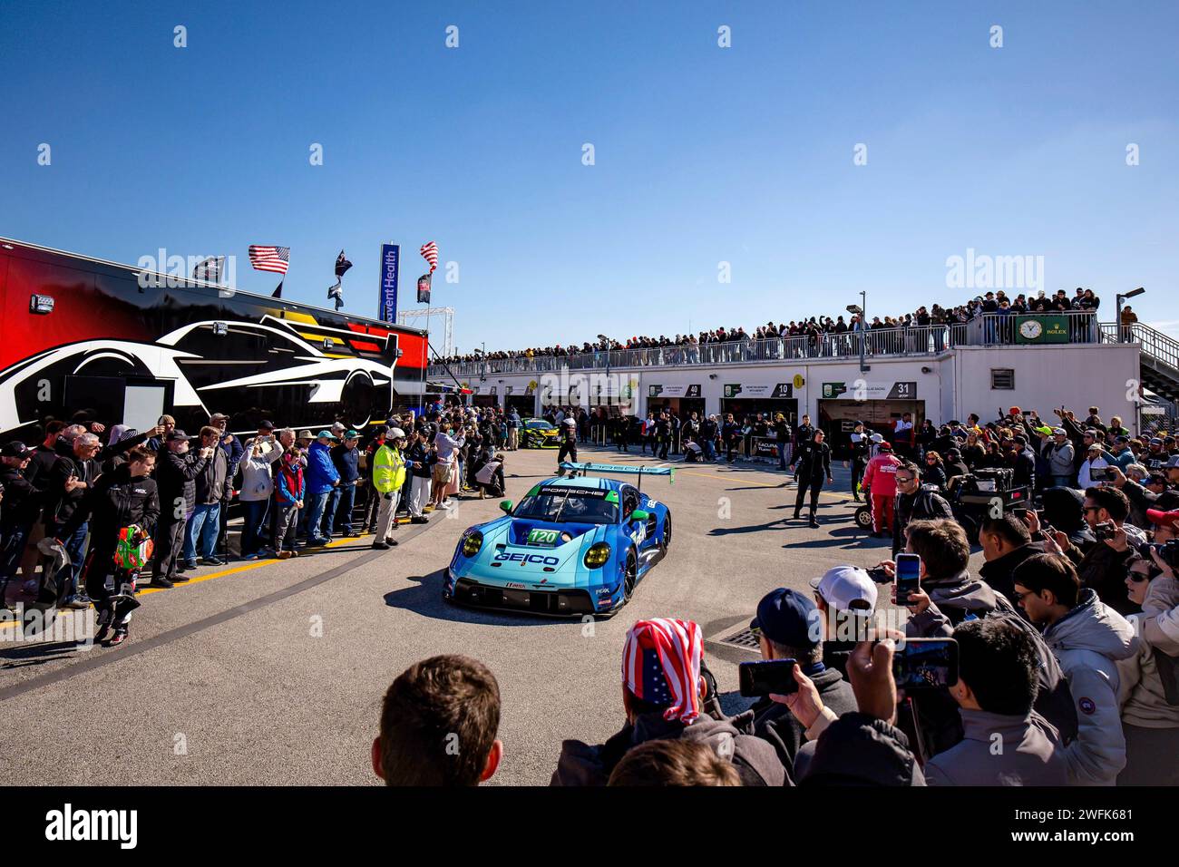 Daytona, Vereinigte Staaten. 20th Jan, 2024. Porsche 911 GT3 R, Wright ...