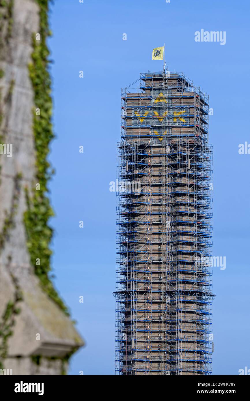 WWI IJzertoren / Yser Tower clad in scaffolding for renovation, First ...