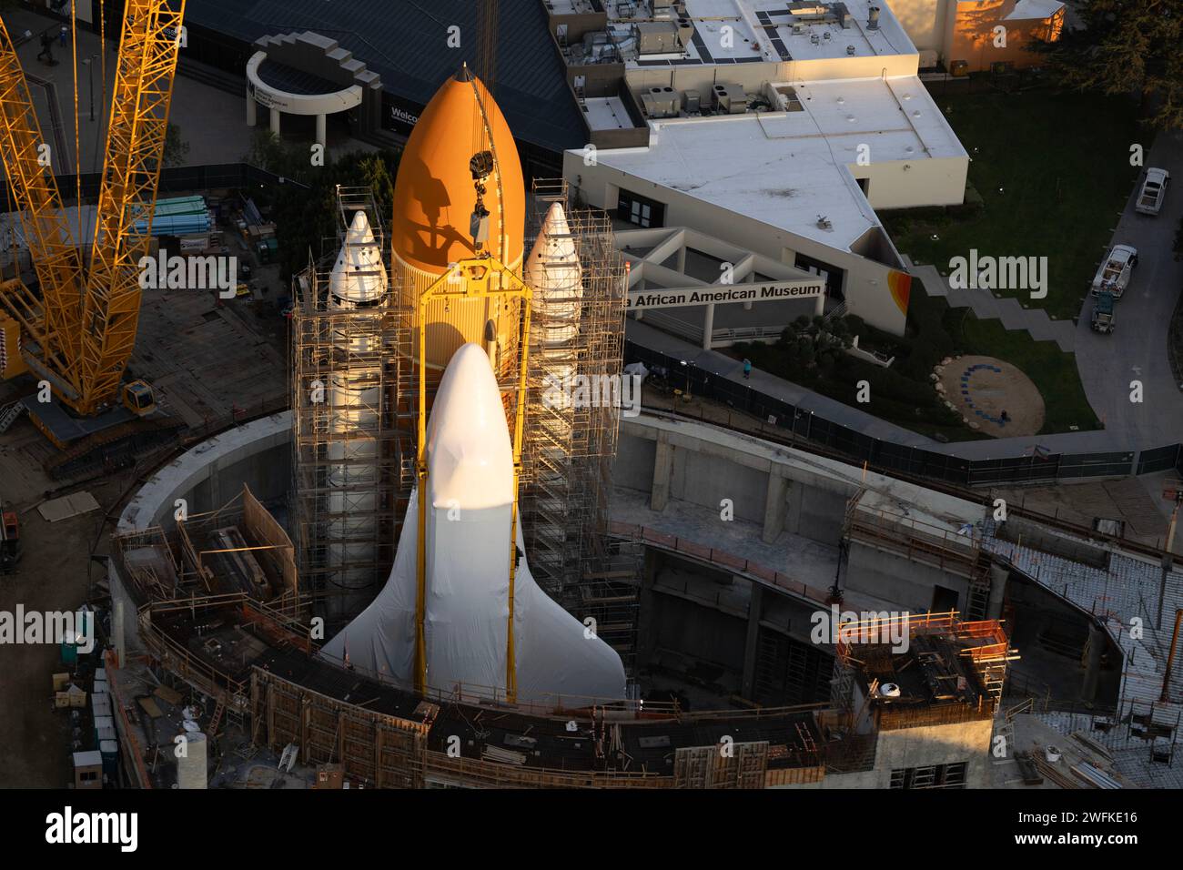 Los Angeles, USA. 14th Dec, 2023. The space shuttle Endeavour is ...