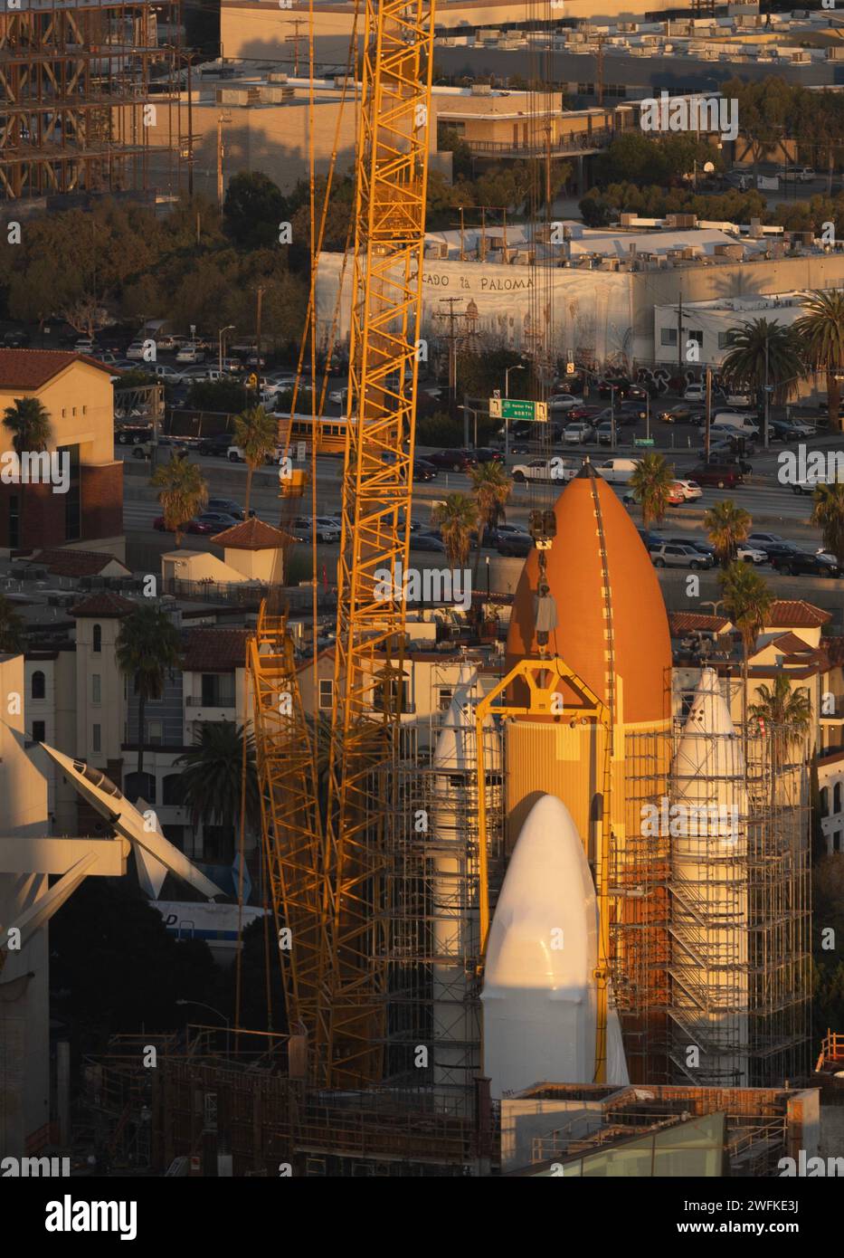 Los Angeles, USA. 14th Dec, 2023. The space shuttle Endeavour is ...
