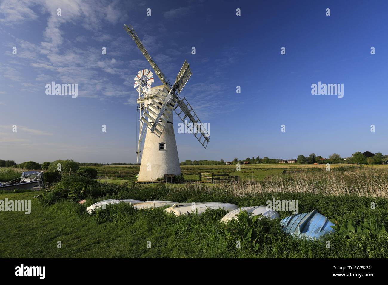 View of Thurne windmill on the river Thurne, Norfolk Broads National ...