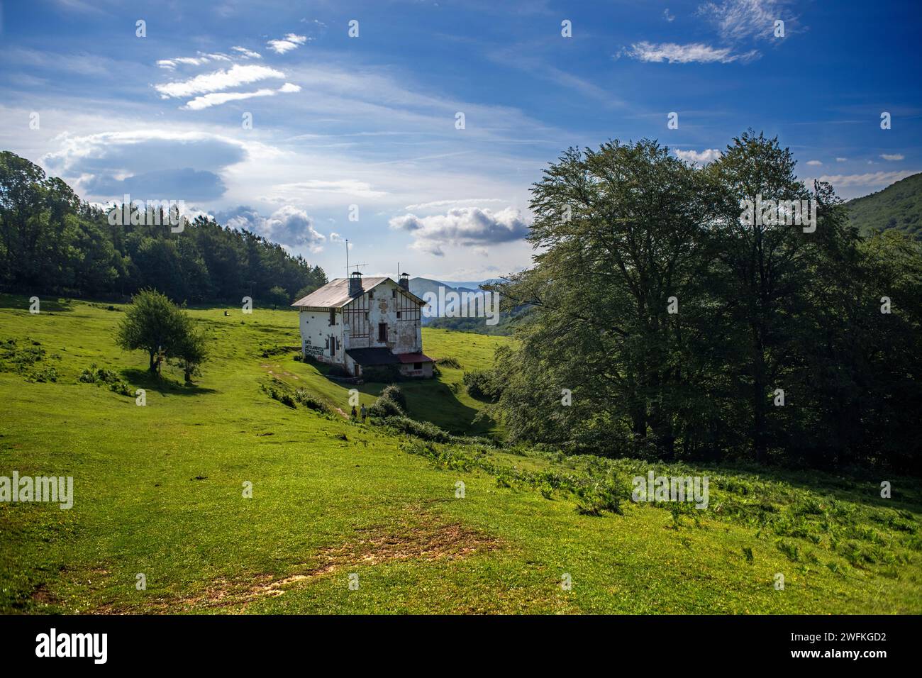 Casa de los mikeletes house on the way to the San Adrián tunnel on the ...