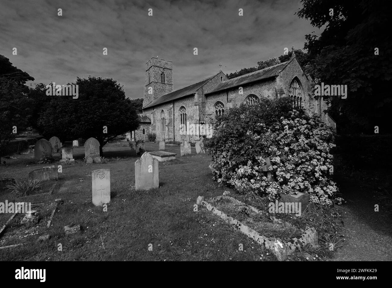 St Martins parish church, Overstrand village, Norfolk coast, England ...