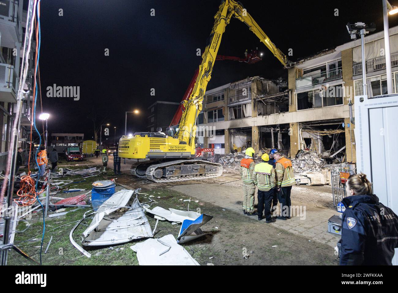 ROTTERDAM - Emergency services at the site of an explosion in a ...
