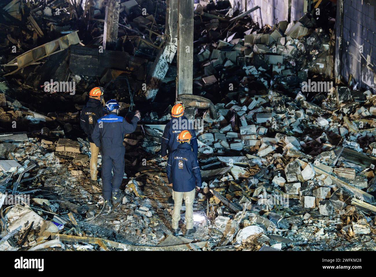ROTTERDAM - USAR (Urban Search and Rescue) at the scene of the ...