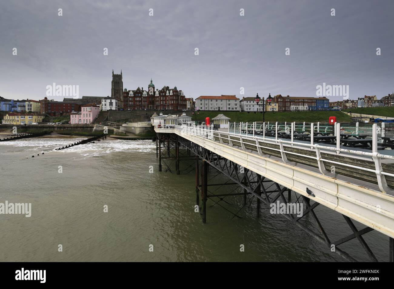 The promenade and Pavilion Theatre Pier at Cromer town, North Norfolk ...