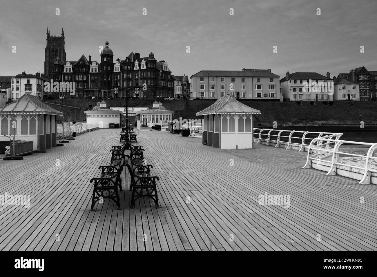 The promenade and Pavilion Theatre Pier at Cromer town, North Norfolk ...