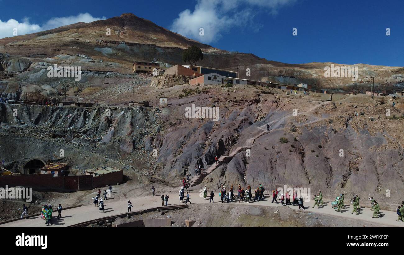 Miner with view of potosi hi-res stock photography and images - Alamy