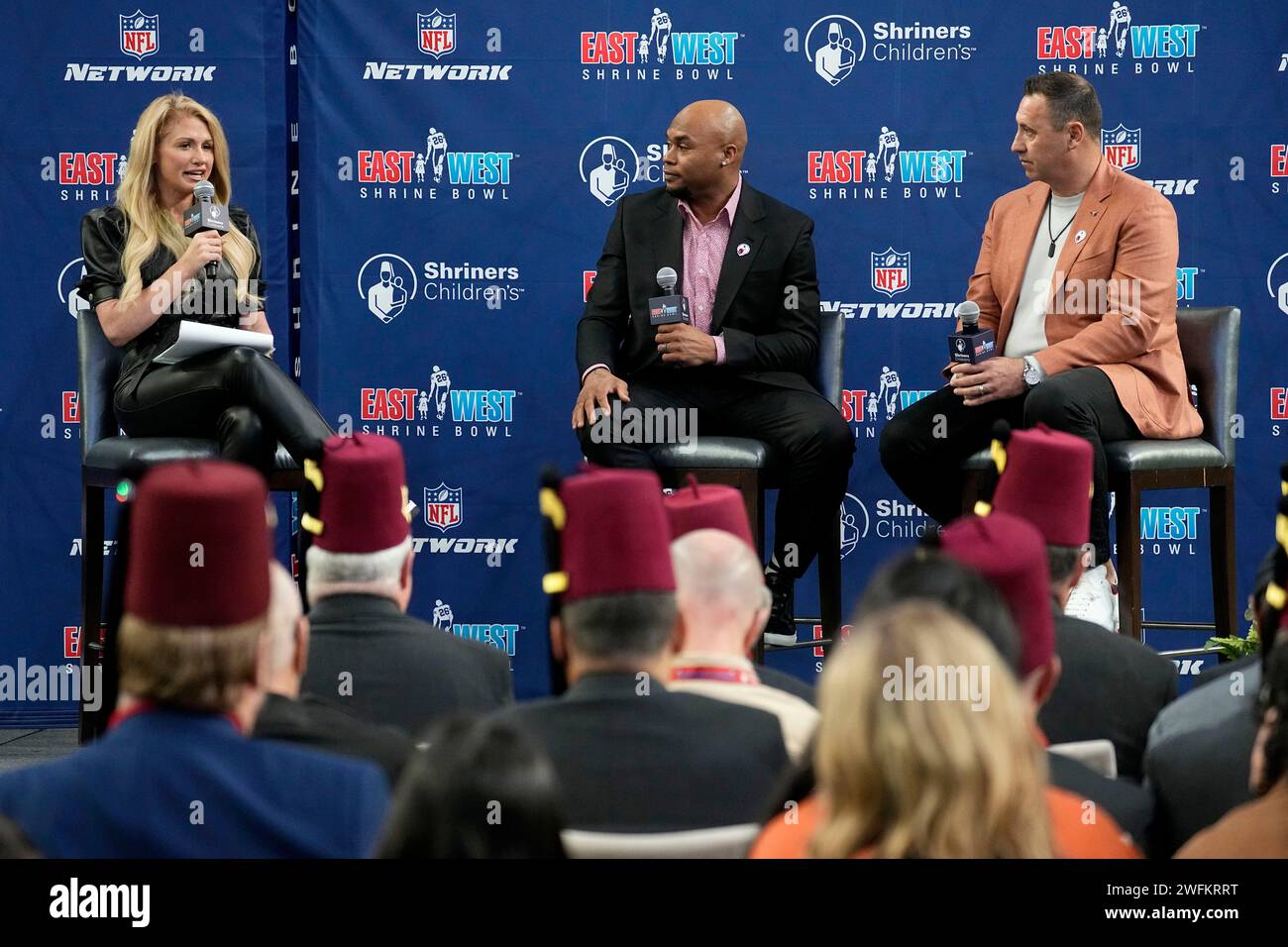 NFL Network reporter Jane Slater, left, interviews former player Steve ...