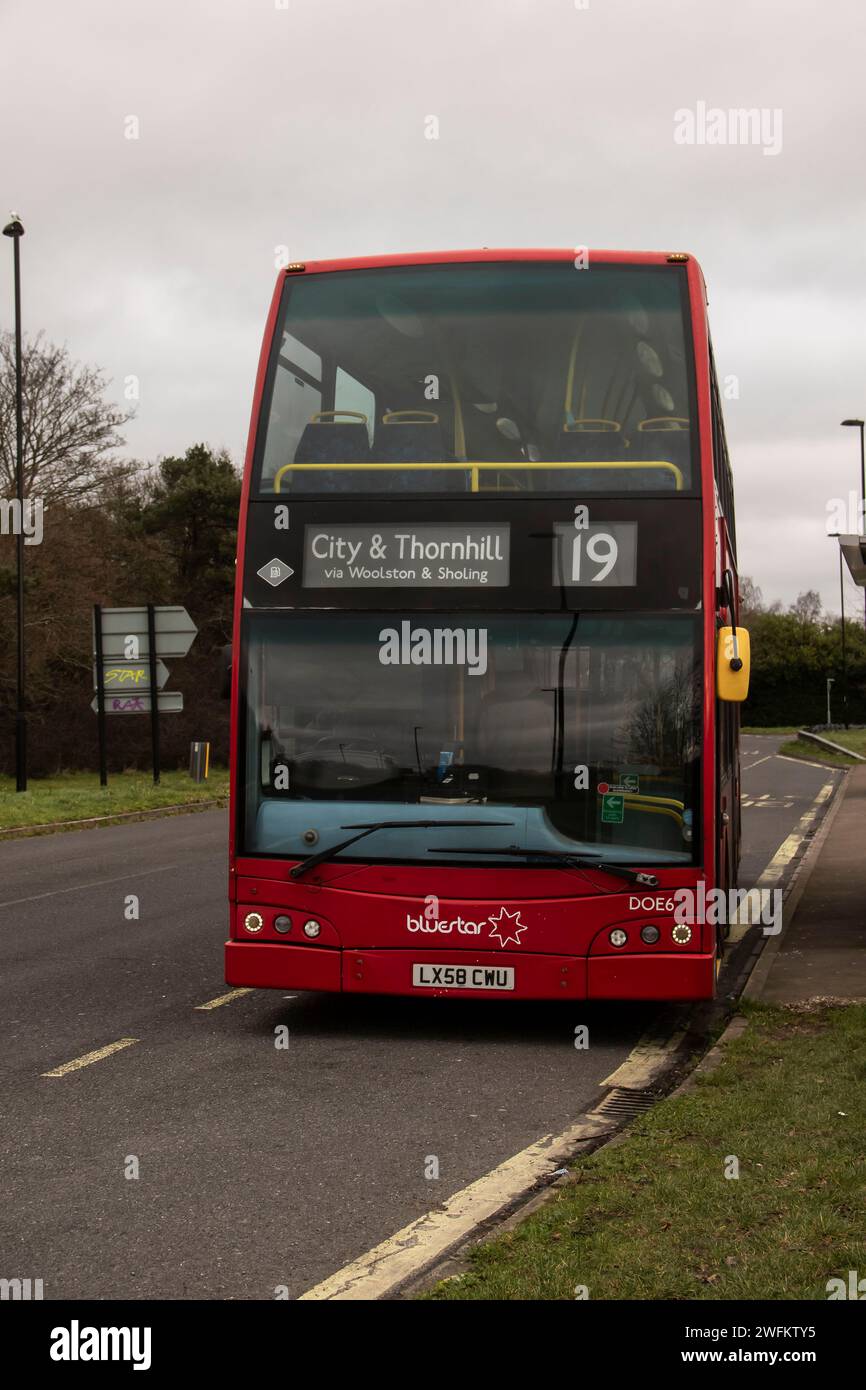 Southampton commuter buses hi-res stock photography and images - Alamy