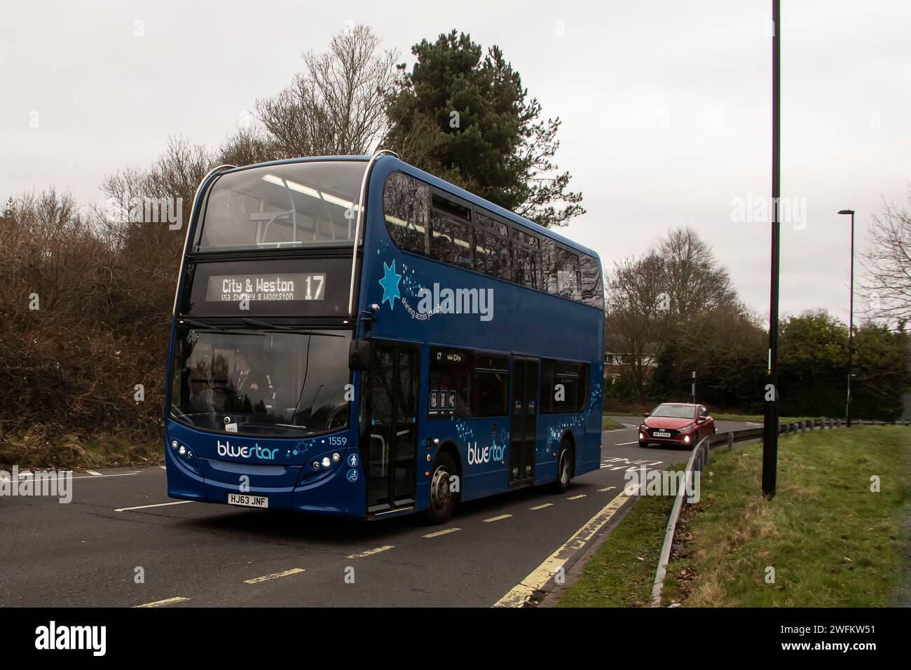 Southampton commuter buses hi-res stock photography and images - Alamy