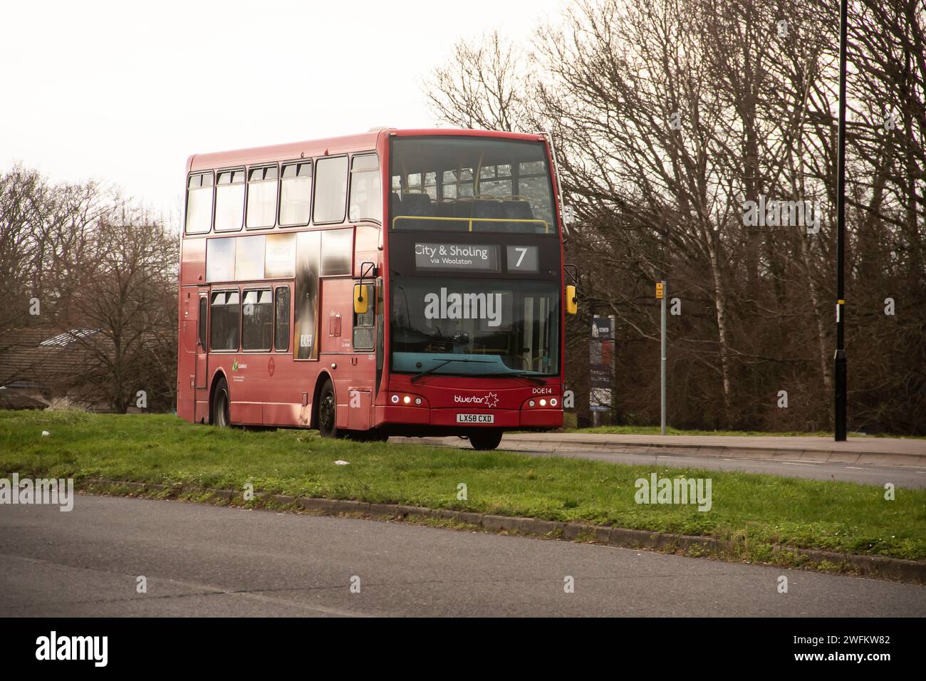 Southampton commuter buses hi-res stock photography and images - Alamy