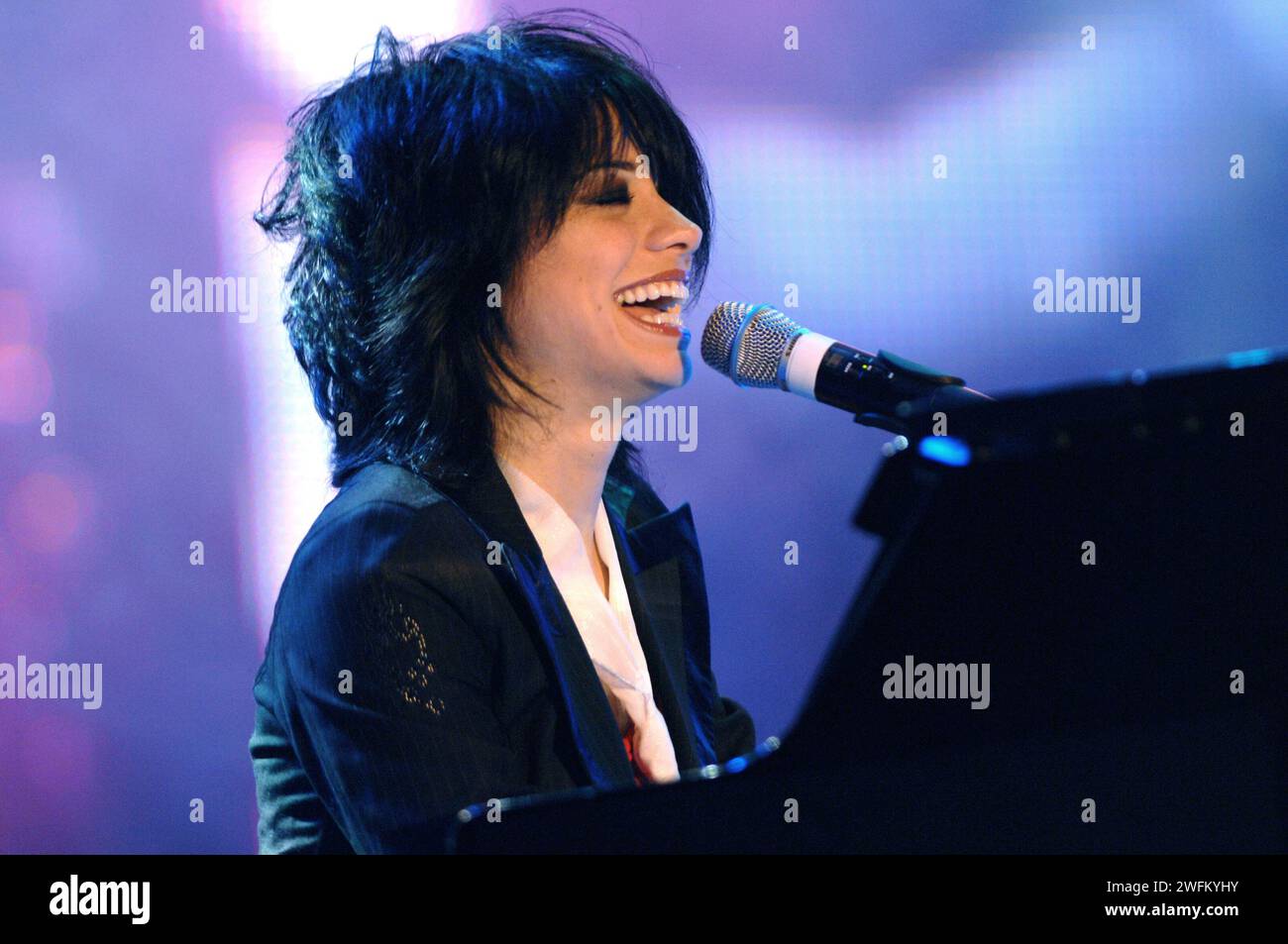 Milan Italy 2006-04-24 : Dolcenera, Italian singer, during the live ...