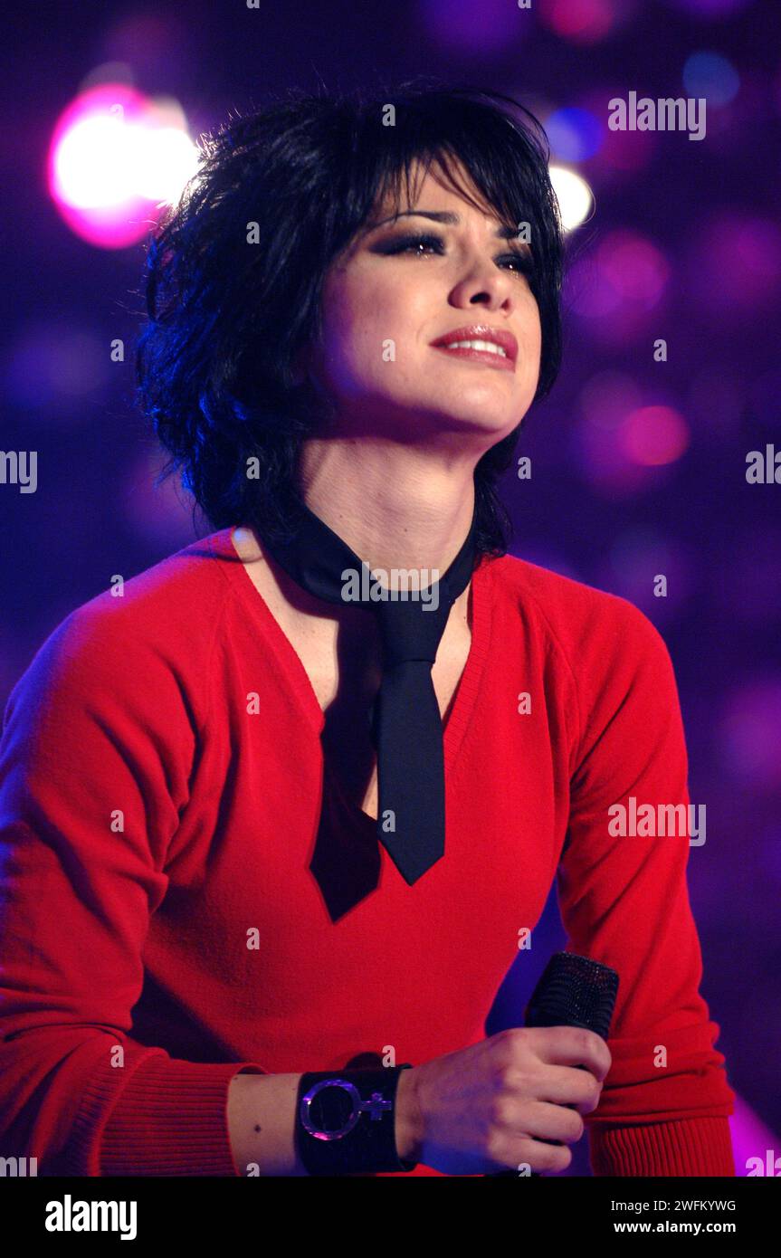 Dolcenera cantautrice italiana hi-res stock photography and images - Alamy