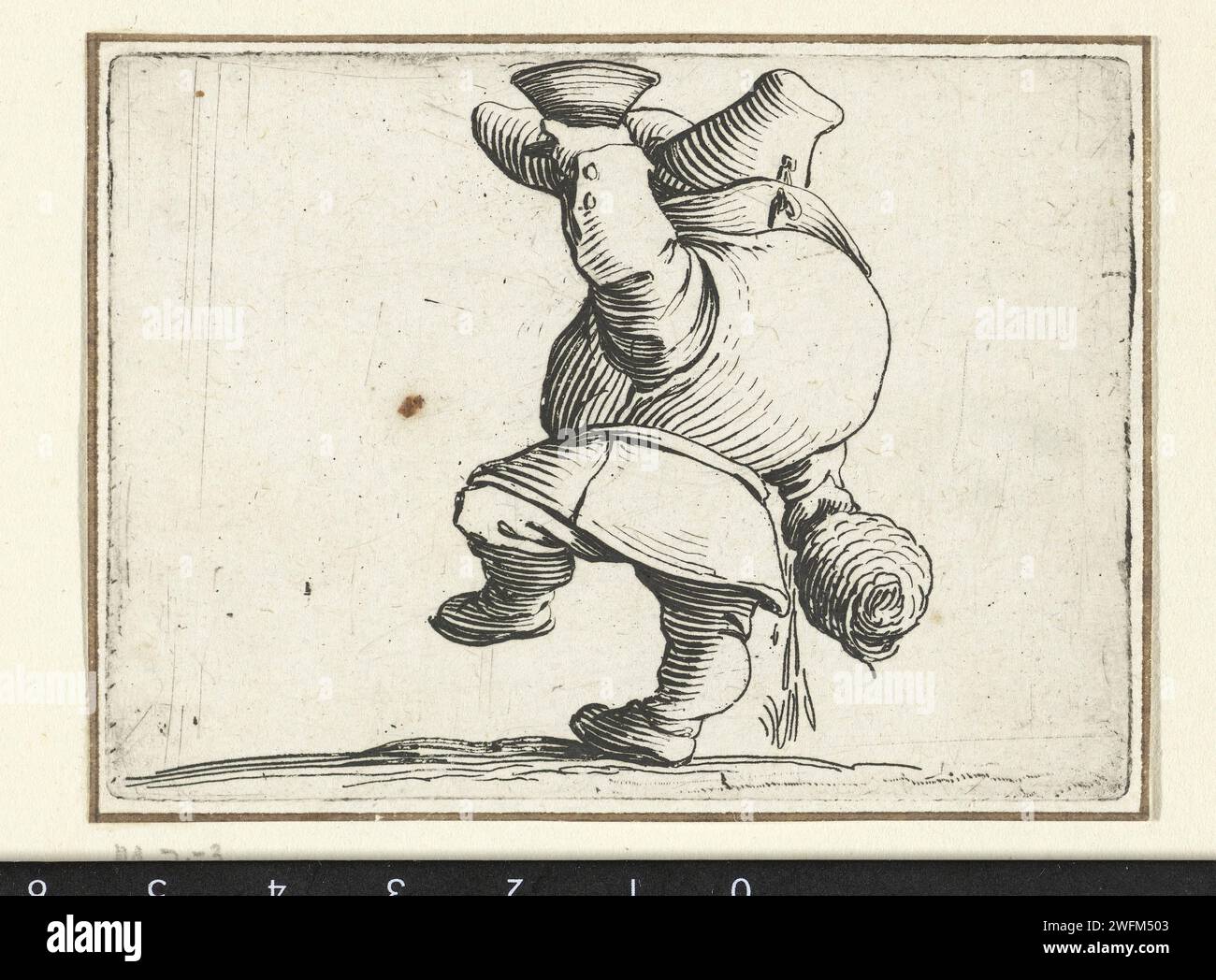 Dwarf with bottle and glass, drinking drink, Jacques Callot, 1621 ...