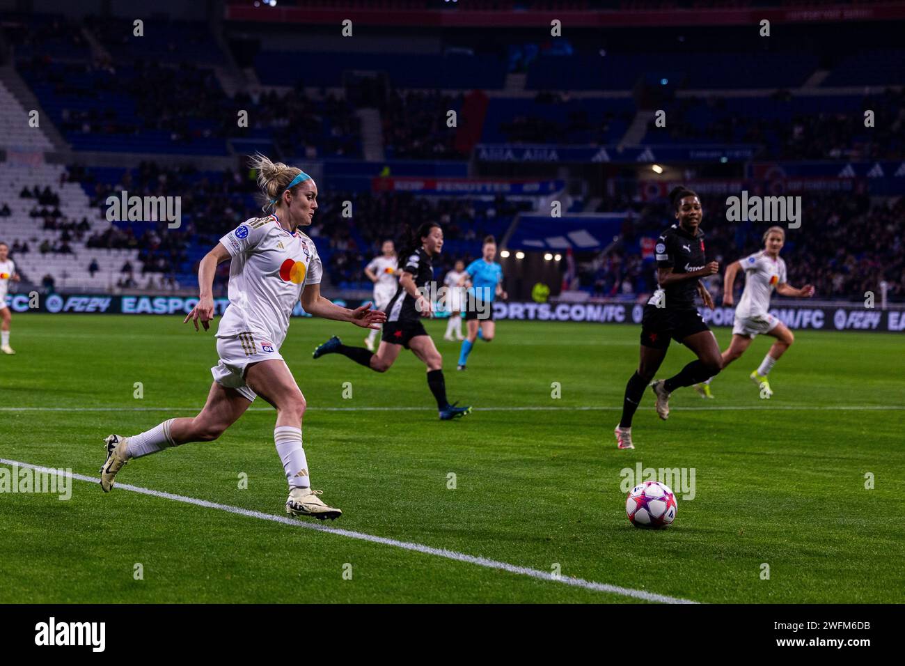 Ellie carpenter 12 ol hi-res stock photography and images - Alamy