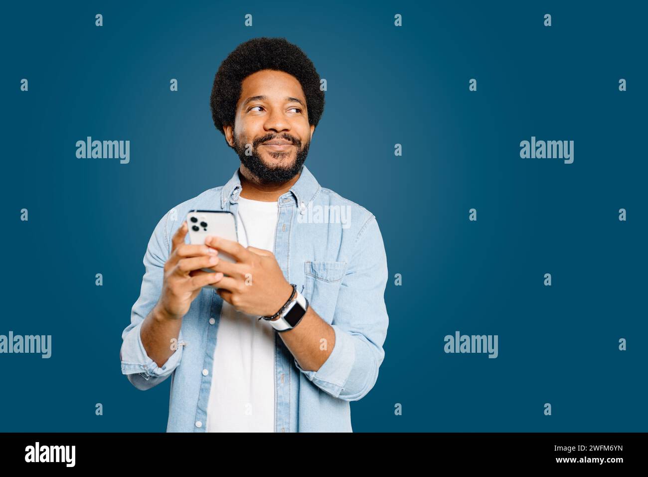 Tech savvy individual hi-res stock photography and images - Alamy