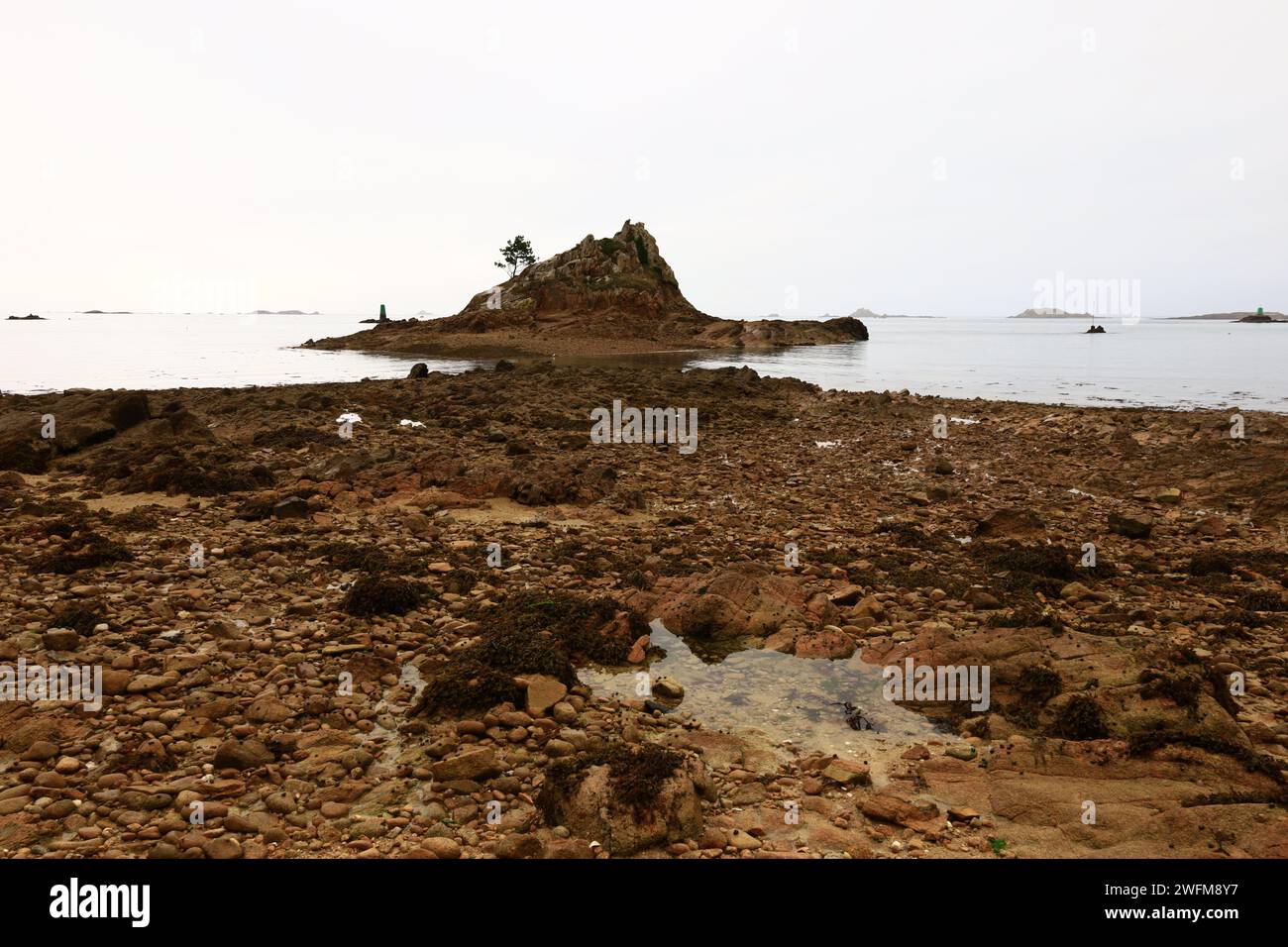 Carantec hi-res stock photography and images - Alamy