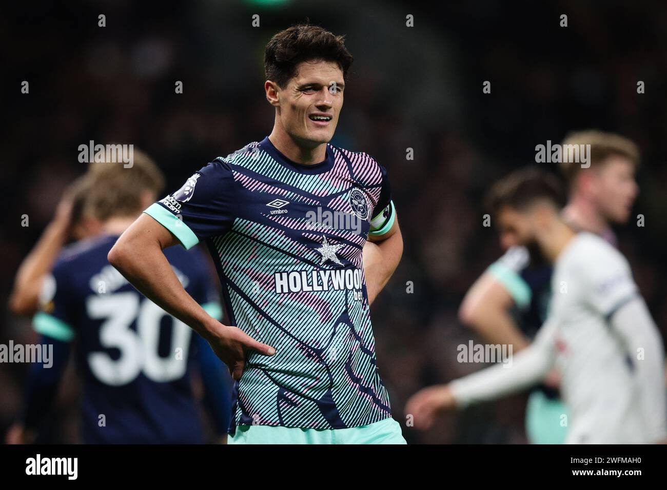 Christian nørgaard brentford fc hi-res stock photography and images - Alamy