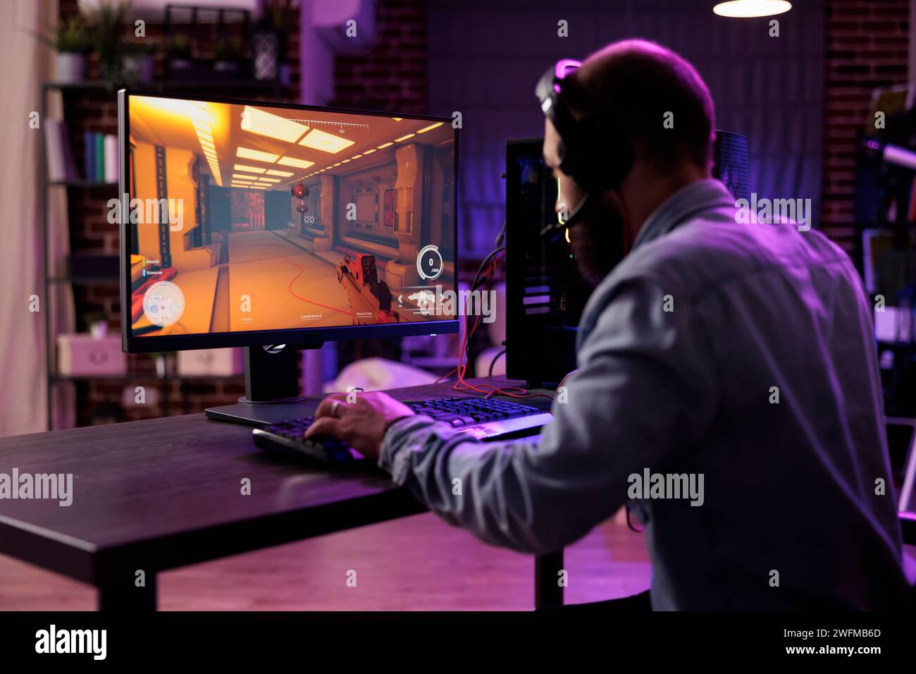Input lag hi-res stock photography and images - Alamy Input lag hi-res stock photography and images - Alamy