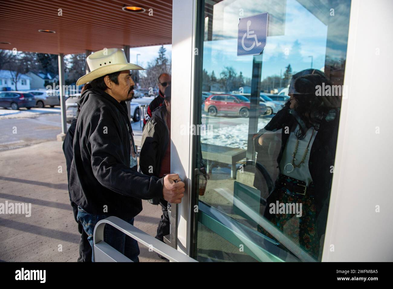 Melfort, Can. 31st Jan, 2024. Brian (Buggy) Burns, left, whose wife ...