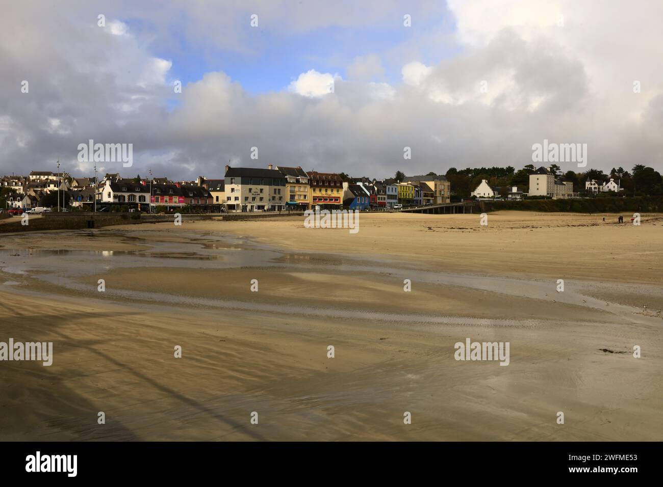 View on the beach of Morgat located on the peninsula of Crozon in ...