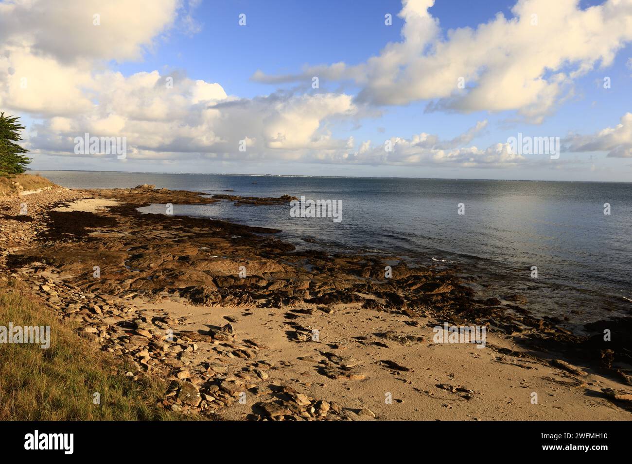 The peninsula of Quiberon is a French peninsula located in Morbihan ...