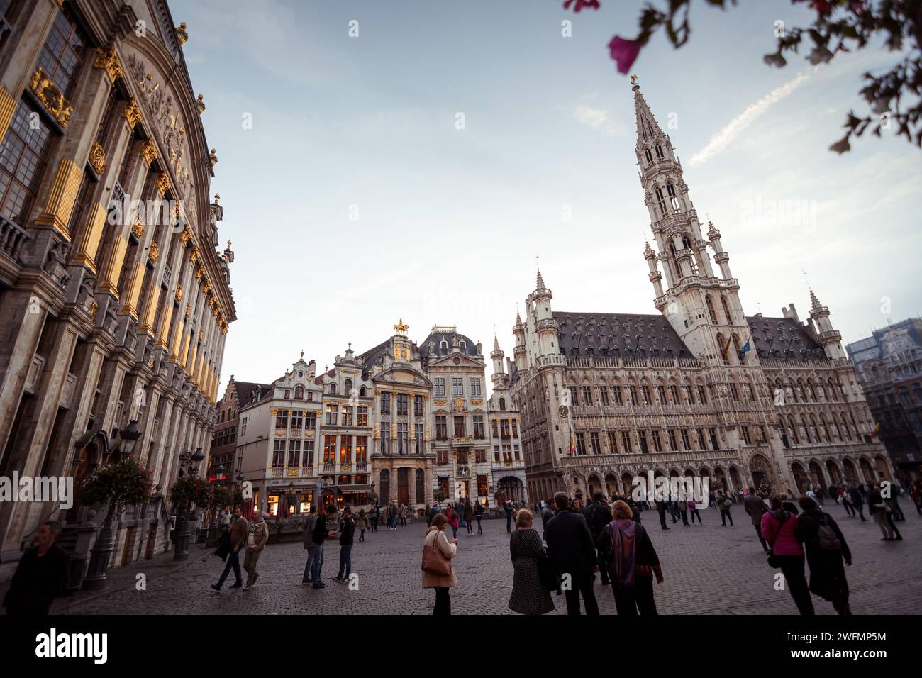 Central square of brussels hi-res stock photography and images - Alamy